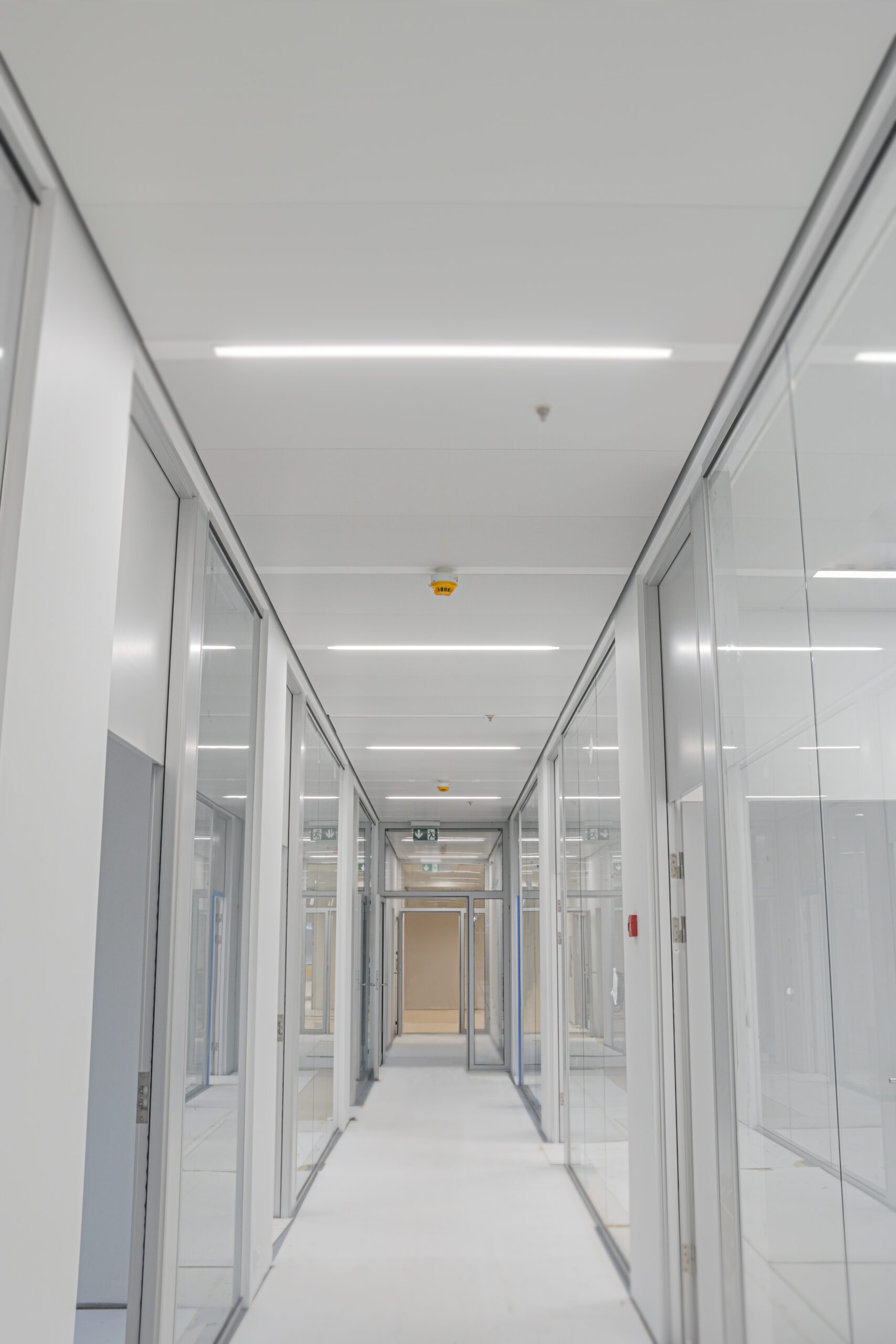 In-line 53.8-80 Hook-On Korridor Kassette - Teamtronic.dk